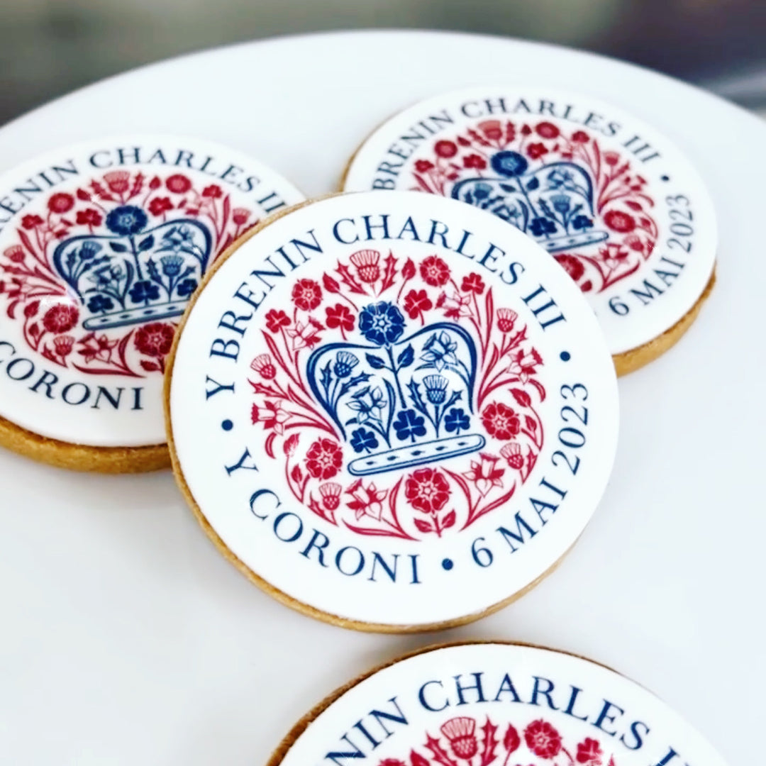 CORONATION ICED BISCUITS | UK DELIVERY – Print Cakes